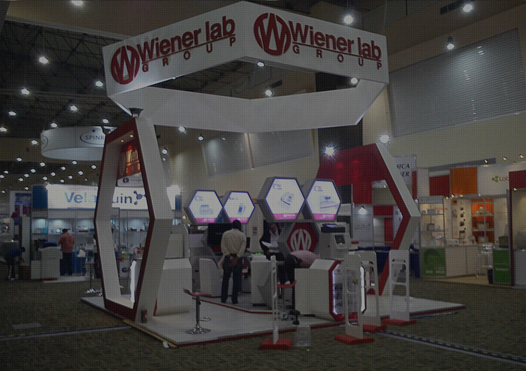 DM Display STANDS y Displays para exposiciones CUSTOM ,diseño y montaje ...